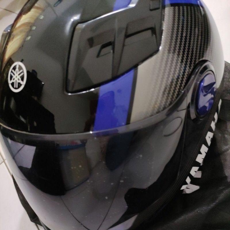 Jual helm fullface yamaha R15 ( lecet /cacat) | Shopee Indonesia