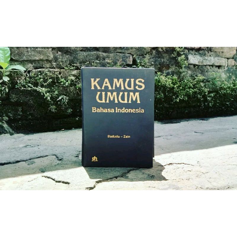 Jual Kamus Umum Bahasa Indonesia by J.S. Badudu - Pustaka Sinar Harapan ...