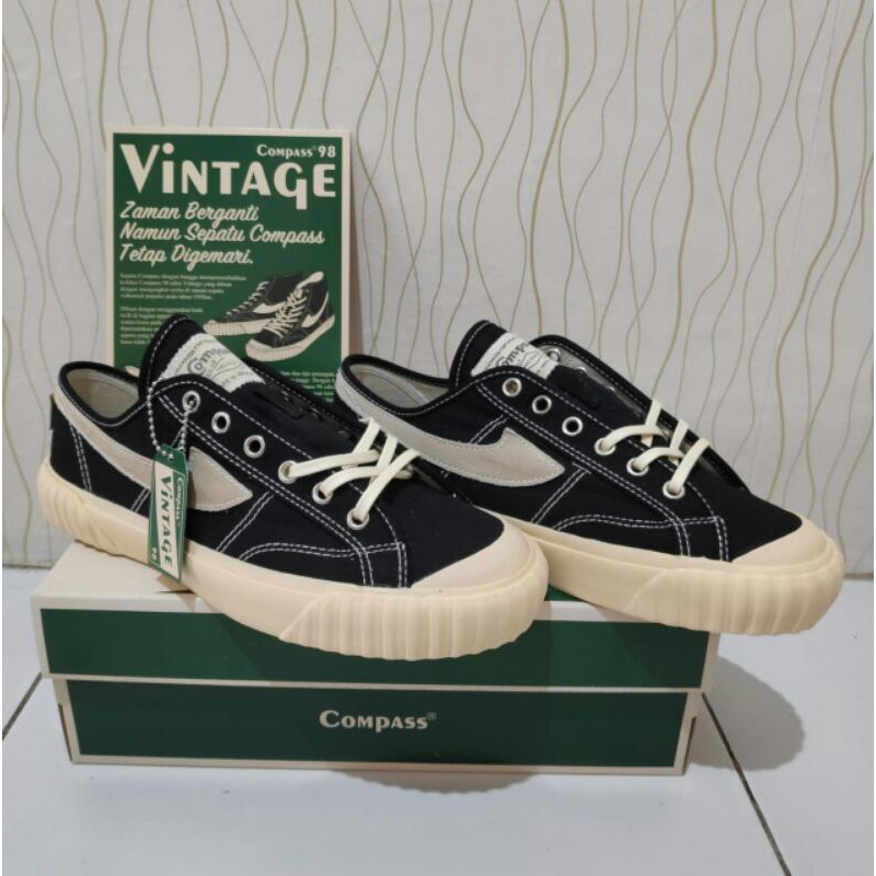 Jual Sepatu Compass Vintage Black White Low & High | Shopee Indonesia