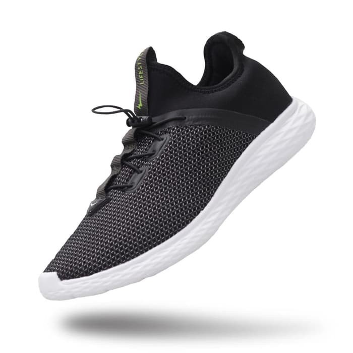 Jual Sepatu Walk in Eagle Laguna Black White Lifestyle Shoes Original ...
