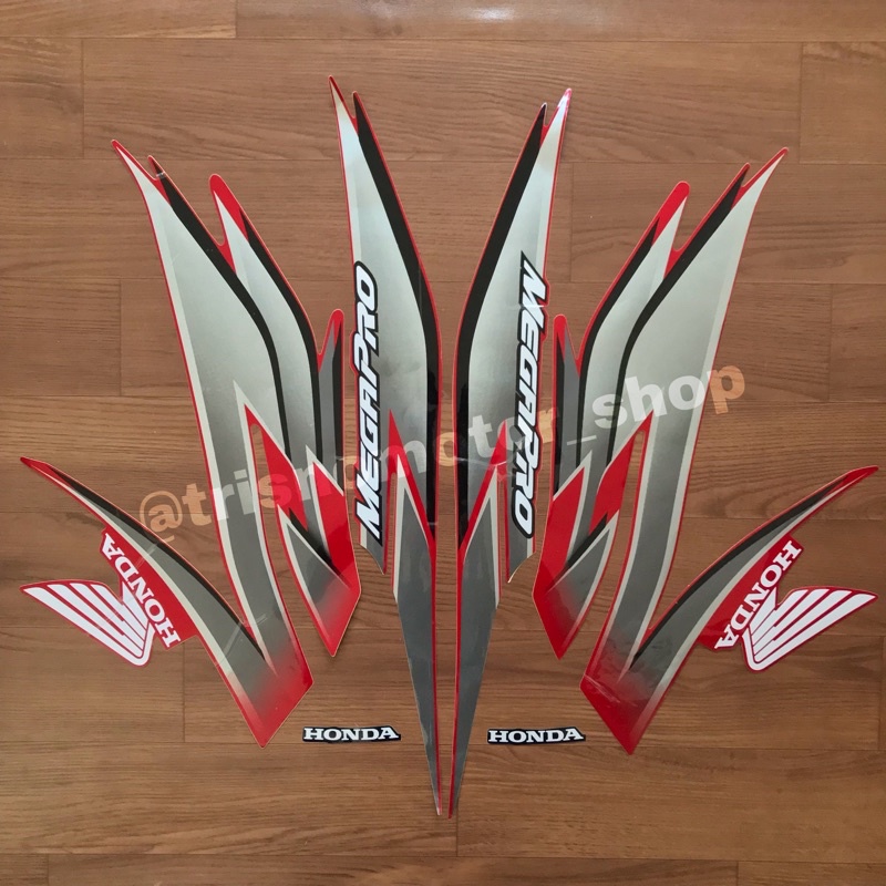 Jual striping sticker stiker lis list polet body Honda MegaPro megapro ...