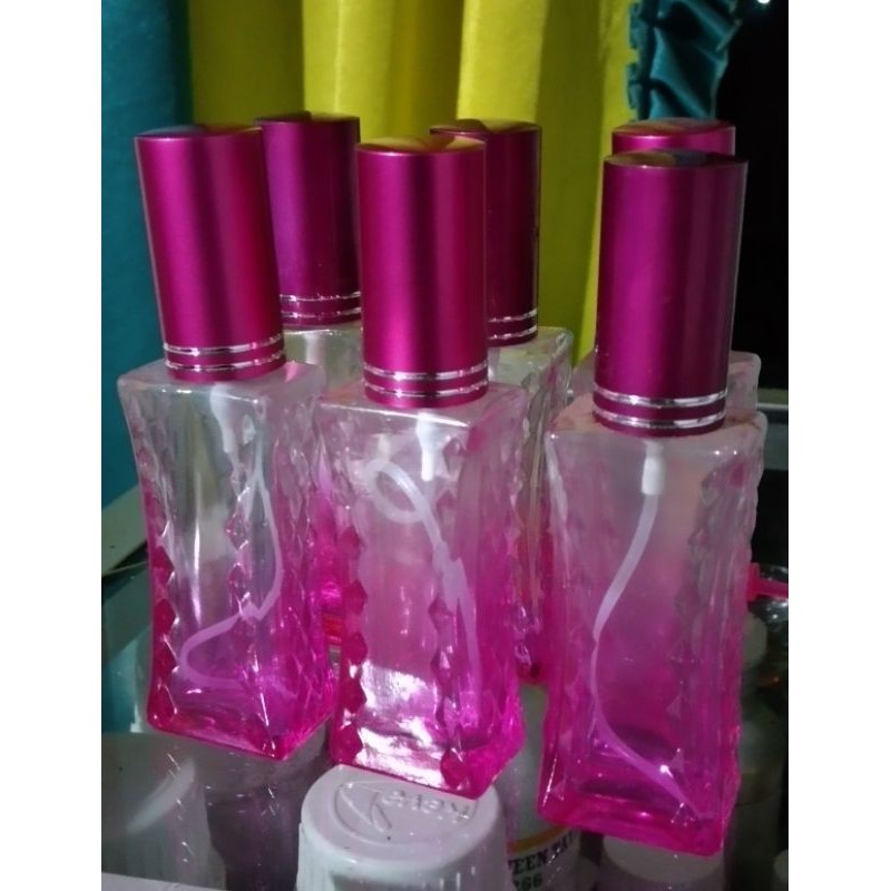 Jual BOTOL PINK SPRAY WAJIK 25 MILI HARGA SATUAN | Shopee Indonesia