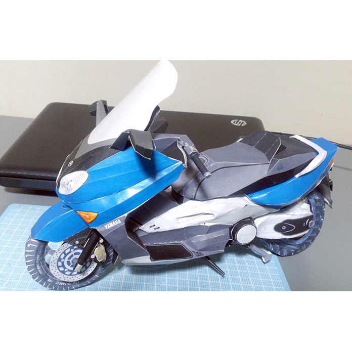 Jual DIY Papercraft Realistic Sepeda Motor TMAX Kertas BC 150gsm ...