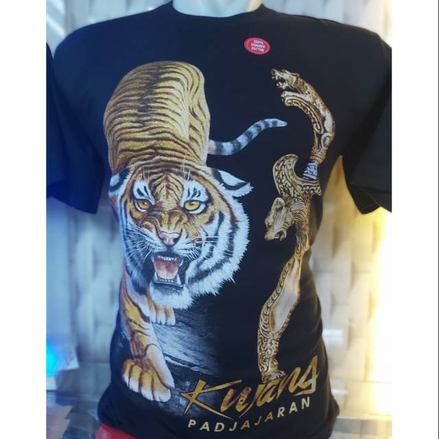 Kaos Kujang Padjajaran Macan/kaos sunda/kaos macan sunda/kaos kujang ... Kaos Kujang Padjajaran Macan/kaos sunda/kaos macan sunda/kaos kujang ...
