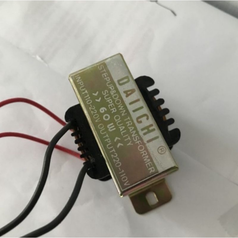 Jual trafo travo daichi auto step up down 60 watt 220v / 110v | Shopee ...