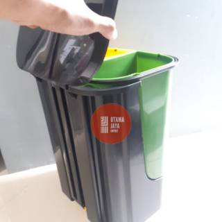 Jual Tempat sampah 2 in 1 20 liter / tempat sampah basah kering KRISBOW ...