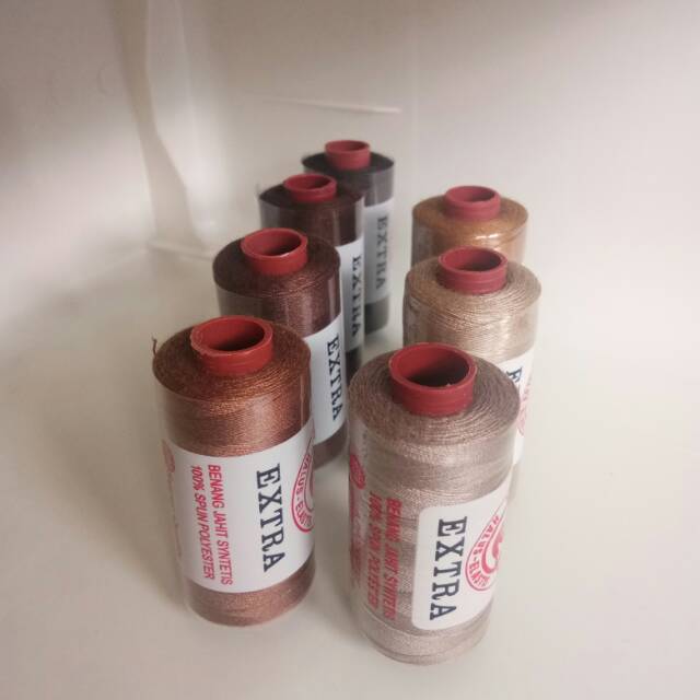 Jual Benang jahit extra coklat / benang jahit / craft | Shopee Indonesia