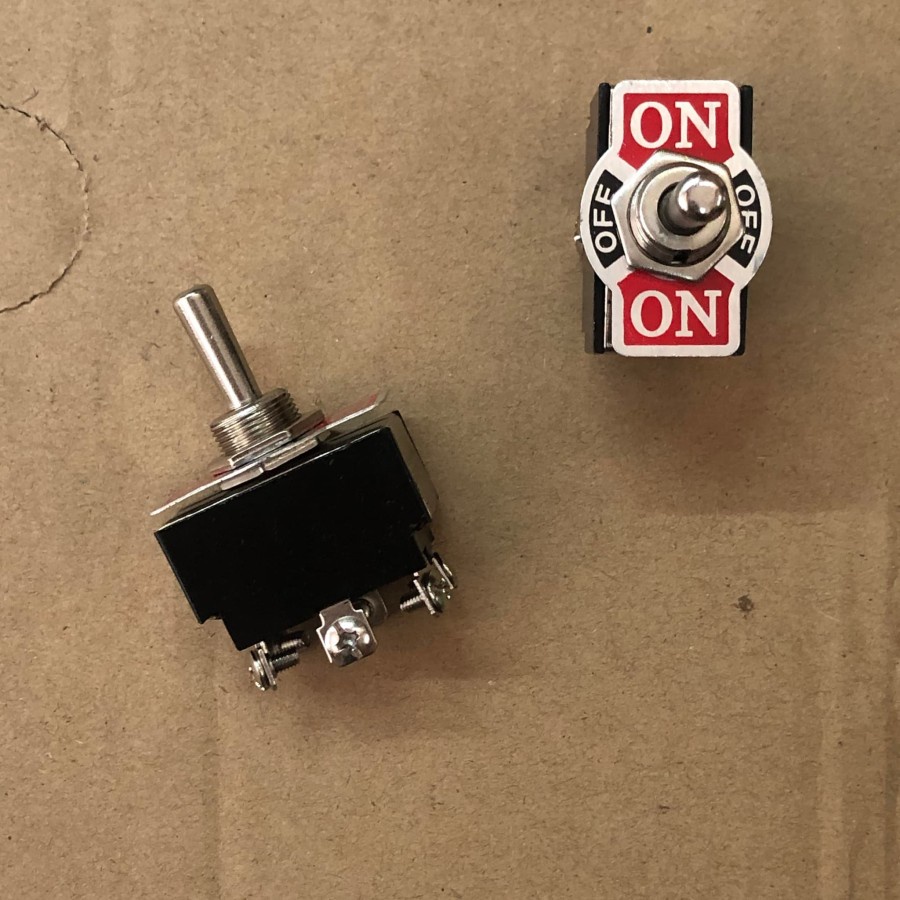 Jual Switch Toggle On Off On 6Pin Hitam Toggle OnOffOn 6 Pin | Shopee ...