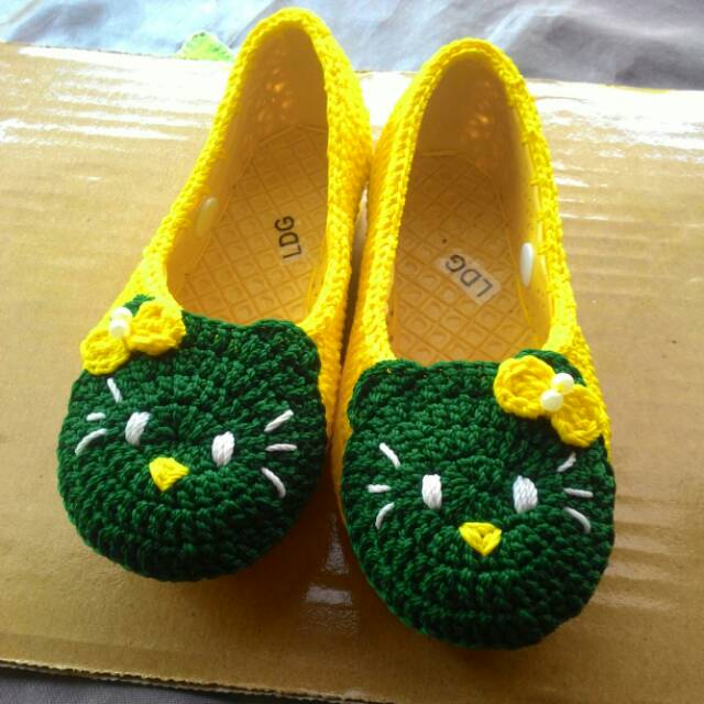 Jual Sepatu Rajut bisa custom | Shopee Indonesia