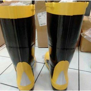 Jual SEPATU PEMADAM KEBAKARAN/SEPATU DAMKAR BERSTANDAR ORIGINAL ...