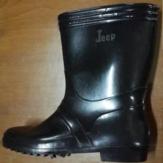 Jual Sepatu Boat Karet Pendek Jeep Sepatu Proyek / Sepatu Boots ...