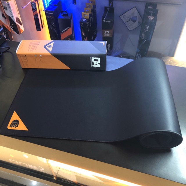 DA D4 XL Gaming Mousepad | Shopee Indonesia