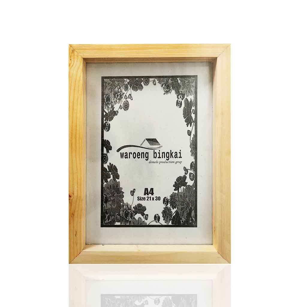 Bingkai Foto Kayu