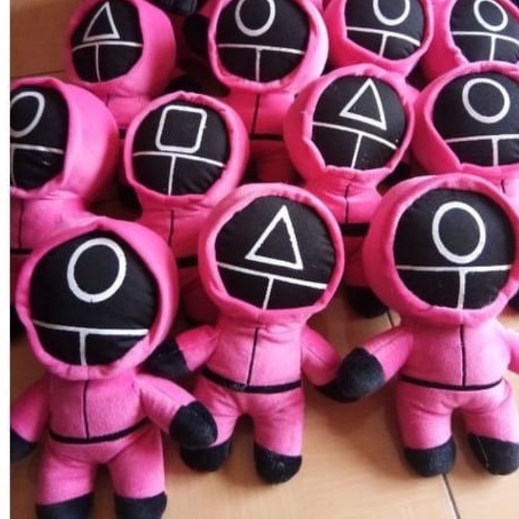 Jual BONEKA SQUID GAME VIRAL SIZE M ( TINGGI 32 CM ) | Shopee Indonesia