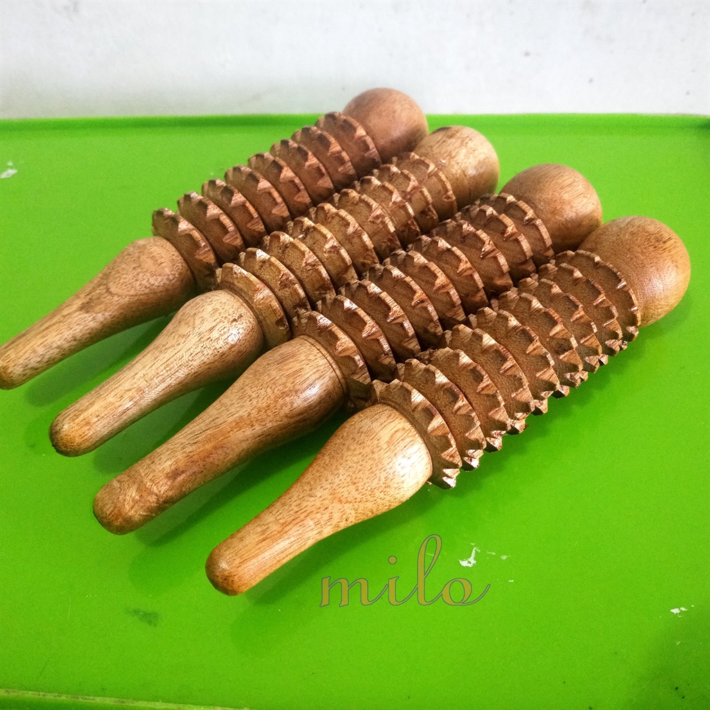 Jual Alat terapi pijat Remas Tangan dan pijat refleksi dari kayu ...