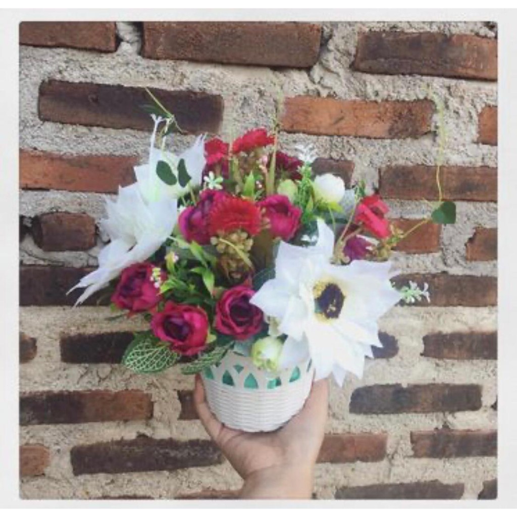 Jual RANGKAIAN BUNGA MEJA ARTIFICIAL / BUNGA PALSU | Shopee Indonesia