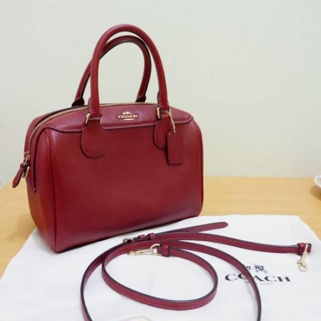 Jual COACH mini bennet merah maron (sold) | Shopee Indonesia