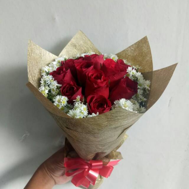 Jual Hand Bucket | Bucket Bunga Mawar | Bucket Wisuda | Shopee Indonesia