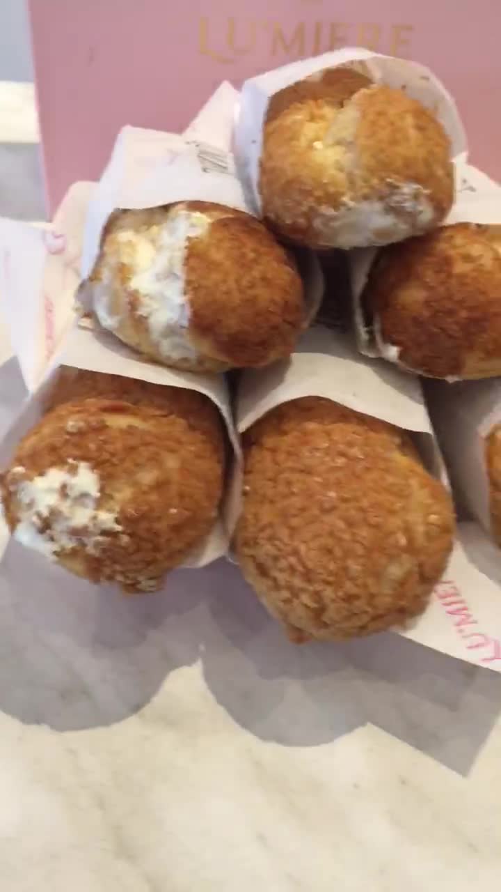 Jual CRISPY PUFF DURIAN BY LUMIERE | Shopee Indonesia