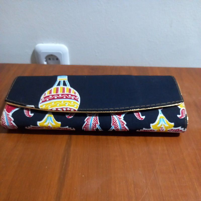Jual Dompet Batik Perempuan, Motif Batik Tubo (Ternate) Indonesia ...