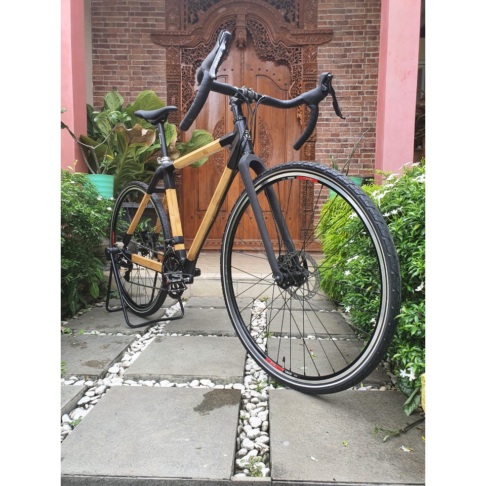 Jual Sepeda Bambu Gravel/Touring KOMODO (Size S) 2 x 10 speed | Shopee ...