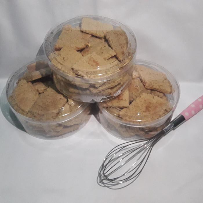 Jual Kue Kering / Kue Bakar Khas Betawi ( Home Made ) | Shopee Indonesia