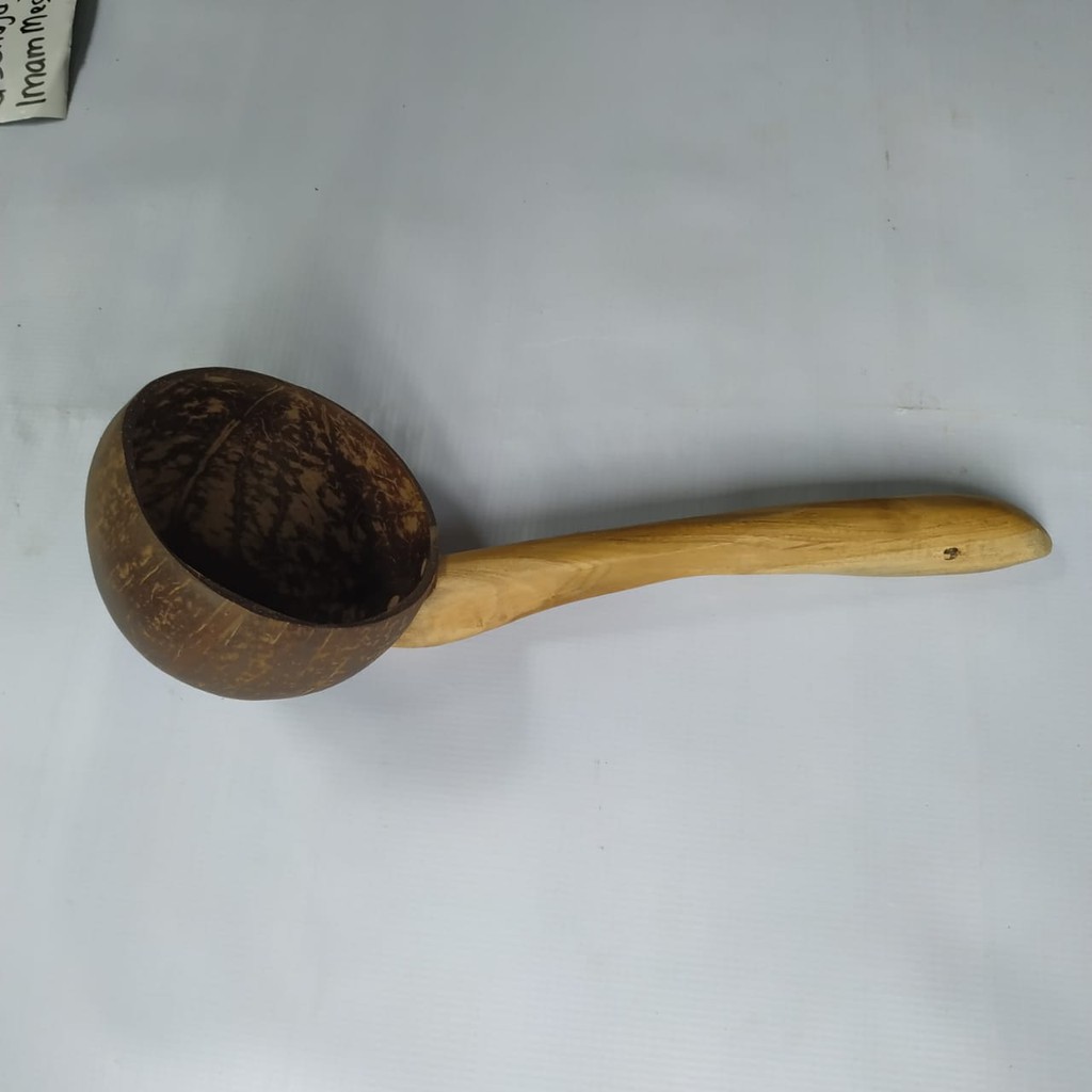 Jual gayung mandi batok kelapa / gayung batok kelapa peralatan mandi ... Jual gayung mandi batok kelapa / gayung batok kelapa peralatan mandi ...