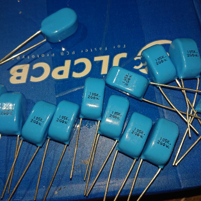 Jual capasitor kapasitor lpf class d 105 400volt 1u 1uf 400v 105k 2G ...