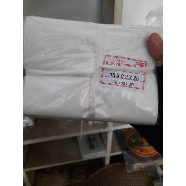 Jual plastik 15x 25 tipis polos ( snack pengajian ) | Shopee Indonesia