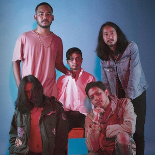 Jual POSTER BAND FEAST/HINDIA/BASKARA (BISA CUSTOM GAMBAR) | Shopee ...