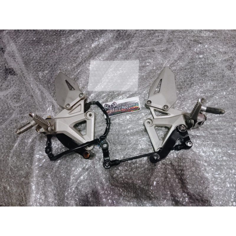 Jual Postep depan Fullset Kiri Kanan ini ori copotan motor CBR250RR ...