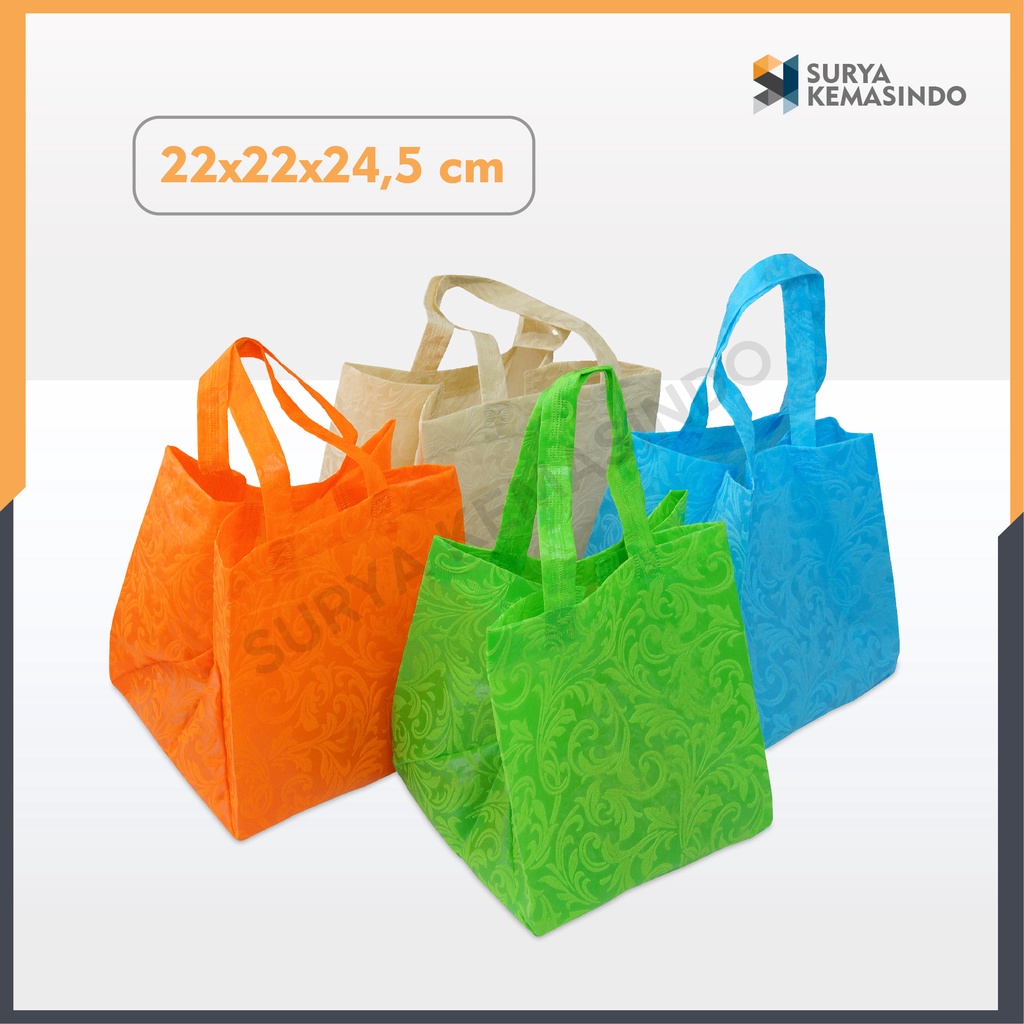 Jual Tas Spunbond 3D Embos ( 22x22x24,5 cm ) tasspunbond/goodiebag ...