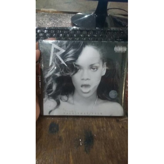 Jual CD ORIGINAL RIHANNA - TALK THAT TALK (DELUXE EDITION) | Shopee ...