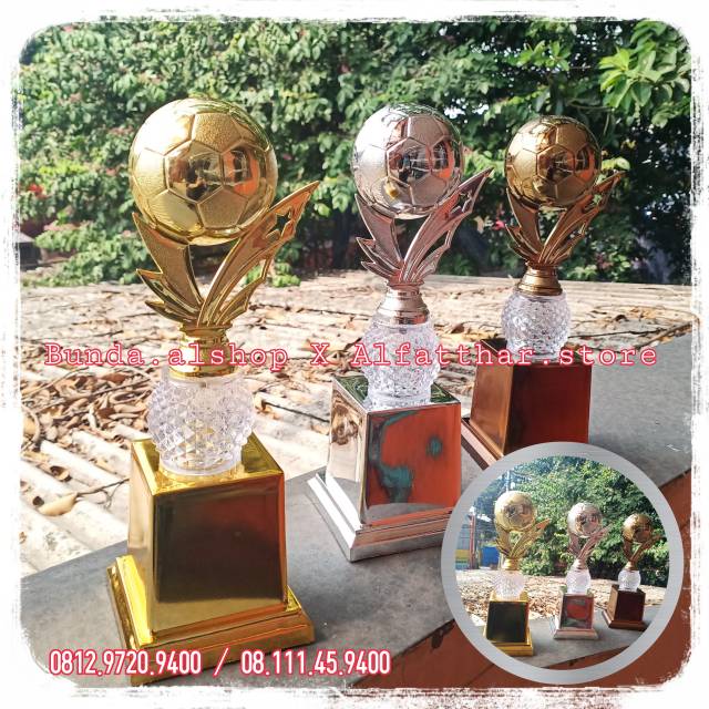 Jual Piala trophy tropi set bagus murah mewah tatakan gold perak ...