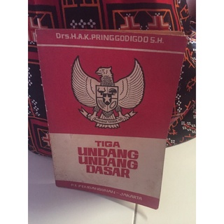 Jual BUKU ORIGINAL - TIGA UNDANG-UNDANG DASAR - UUD RI 1945 ...