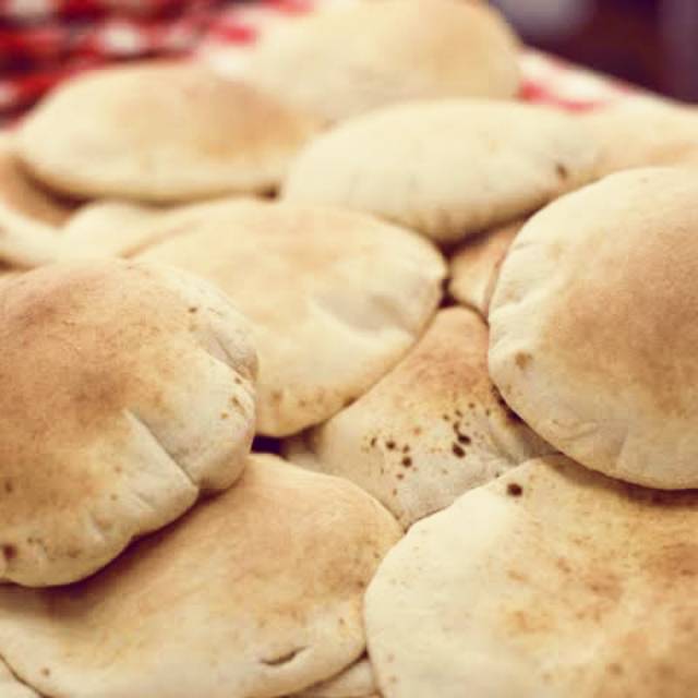 Jual Khoubz khubus kubuz khubz Roti Arab pre order | Shopee Indonesia