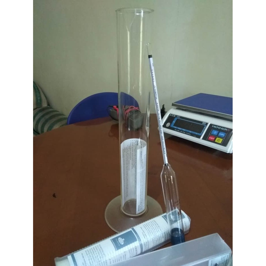 Jual Paket Hydrometer ASTM Solar/Diesel Plus Gelas Ukur Vitlab 1000 ML ...