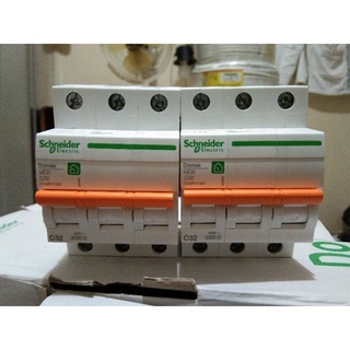 Jual MCB DOMAE 3 phase 32 ampere / 25 ampere / 40 ampere Schneider | Shopee Indonesia