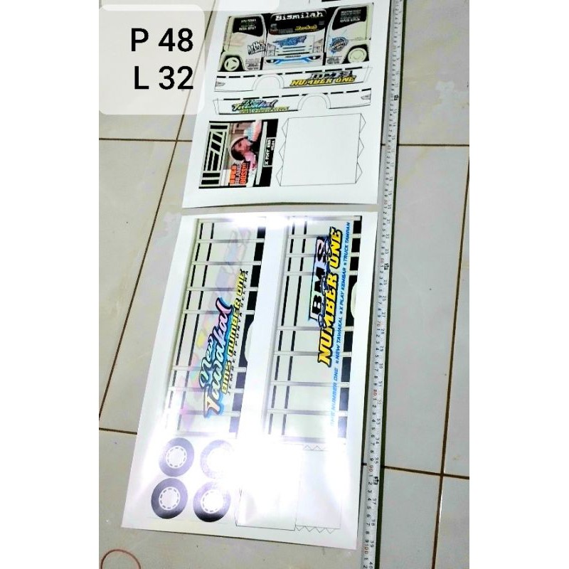 Jual STICKER LIVERY PAPERCRAFT TRUCK OLENG NEW TAWAKAL 05 . SKALA 15 ...