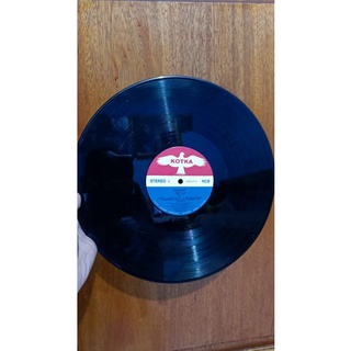 Jual KASET VINYL PIRINGAN HITAM THE BEATLES BARANG JADUL BARANG ANTIK ...