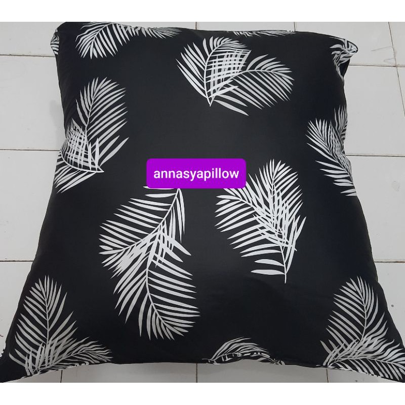BANTAL SANTAI KOTAK BESAR UKURAN 90X90 + SARUNG | Shopee Indonesia