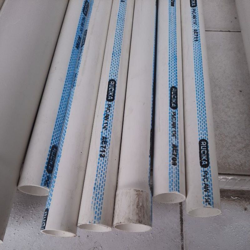 Jual pipa air pvc 1 1/4" inch AW RUCIKA 1 meter | paralon air | Shopee ...