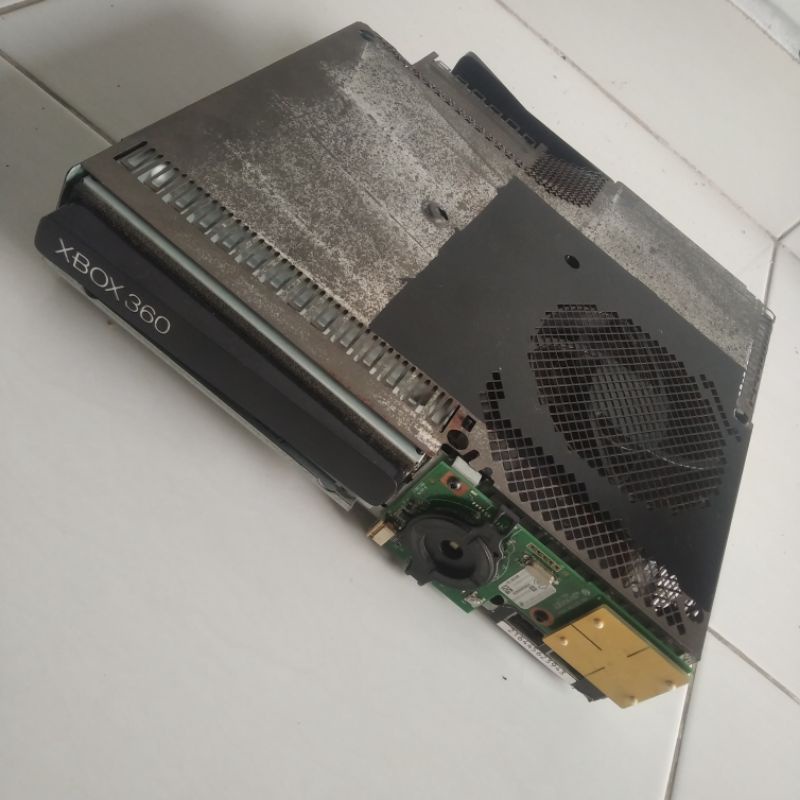Jual Mesin Xbox 360 Slim Corona Mati RROD | Shopee Indonesia