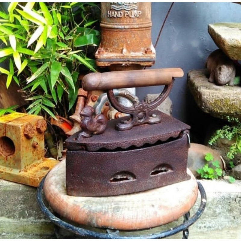Jual setrika arang /setrika besi / setrika jago | Shopee Indonesia