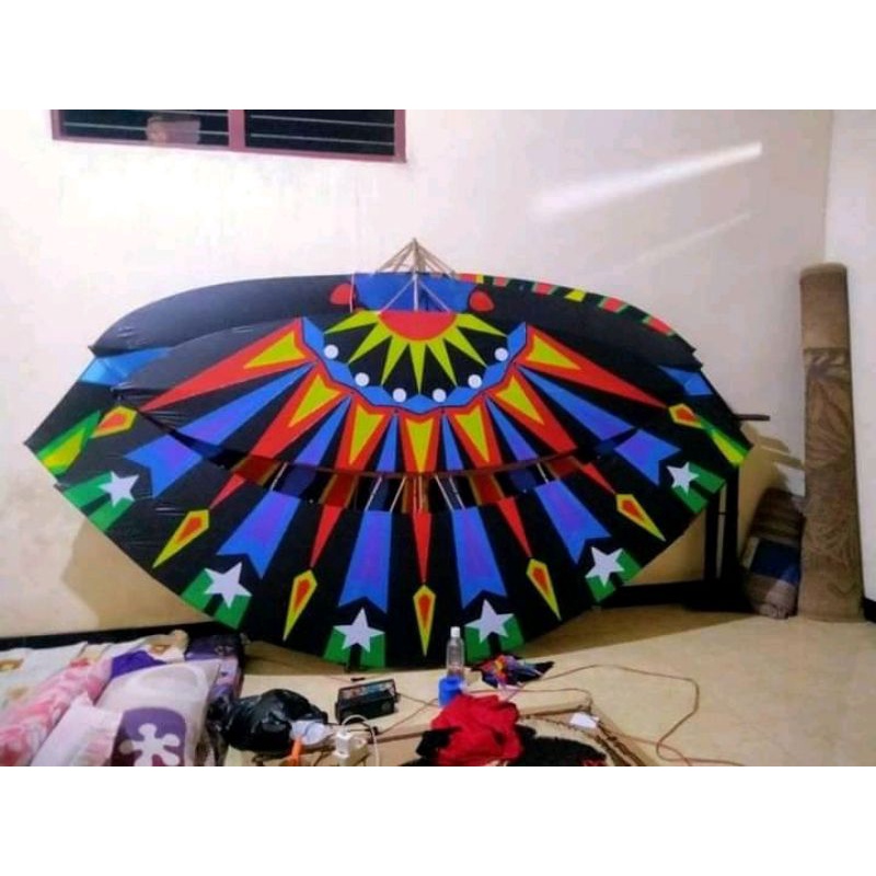 Jual Layangan Pegon Motif 2,10M | Shopee Indonesia