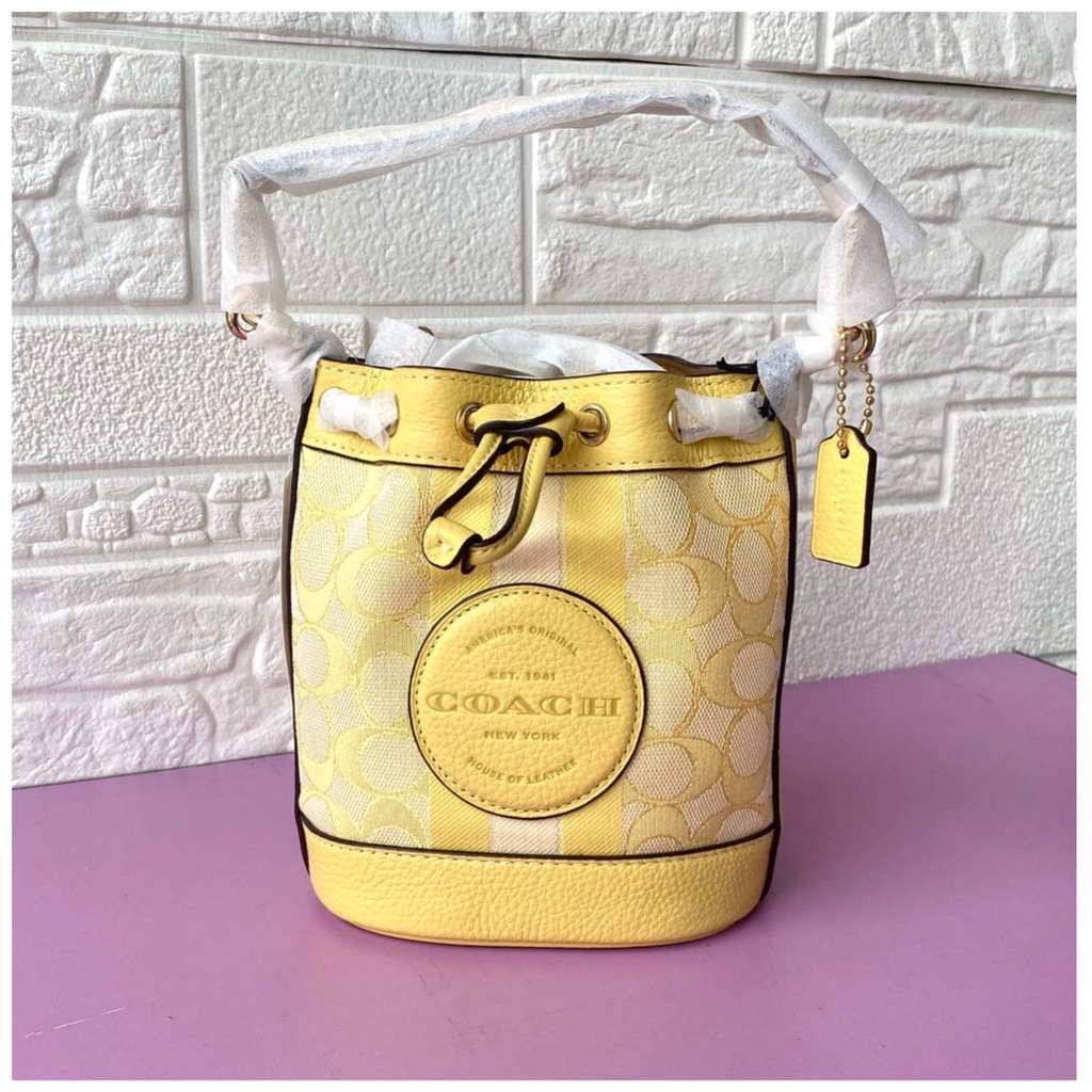 Jual Tas Wanita Branded Coach Mini Dempsey Bucket Bag In Signature ...