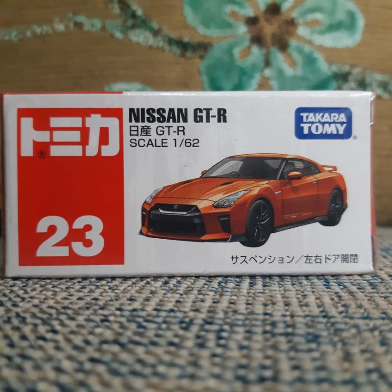 Jual Takara Tomy Tomica - Nissan GT-R - Scale 1/62 | Shopee Indonesia