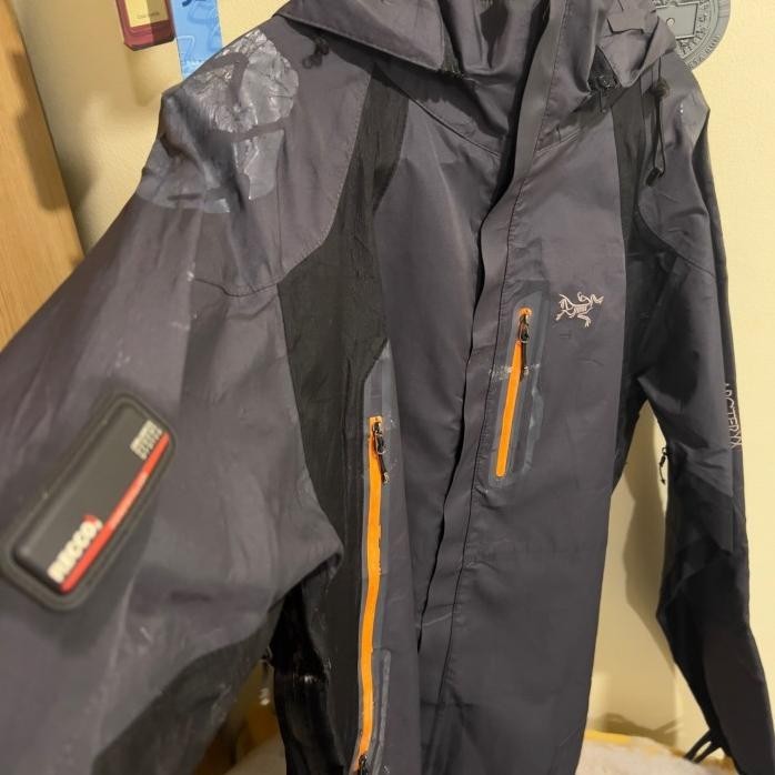 Harga arcteryx jacket Terbaru Okt 2024 |BigGo Indonesia
