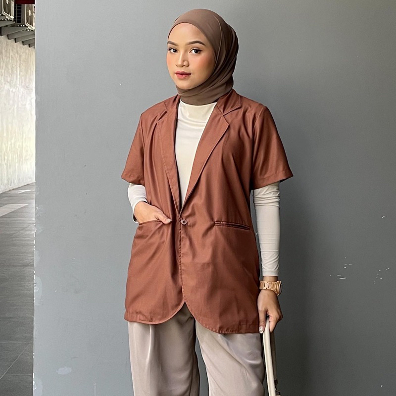 Jual Marena Fanny Blazer Lengan Pendek / Blazer Kantor Wanita / Atasan ...