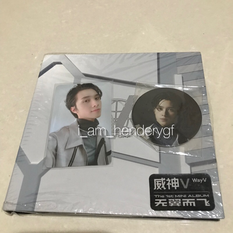 Jual WAYV ALBUM TAKE OFF PC HENDERY FULL SET | Shopee Indonesia